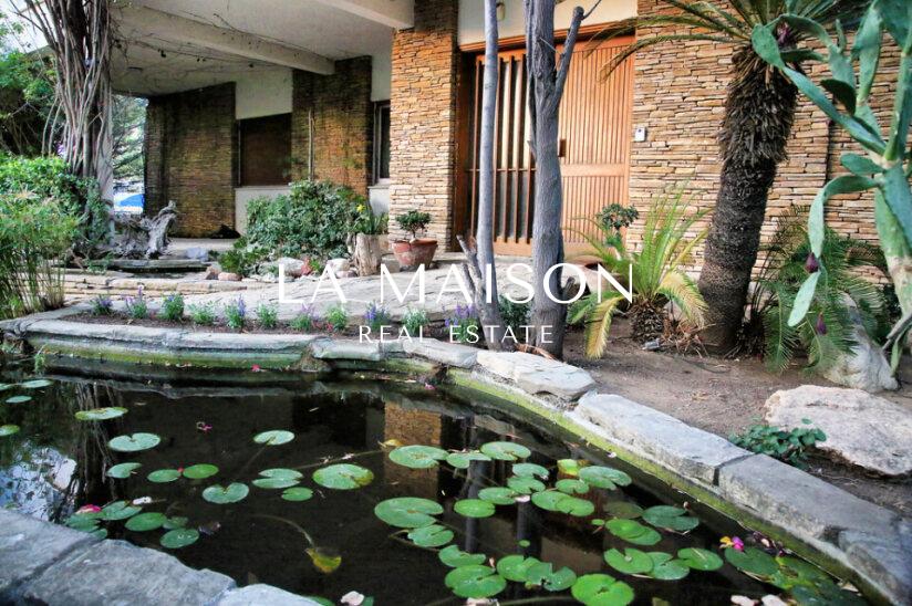 Timeless Architecture Meets Modern Luxury - La Maison Estates